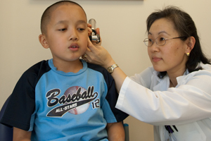Kids with hearing loss in one ear fall behind in language skills - The ...