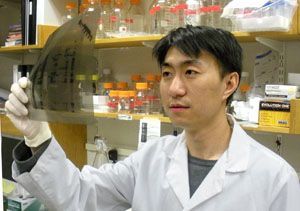 Haoyi Wang: 2010 Outstanding Graduate in the Graduate School of Arts ...