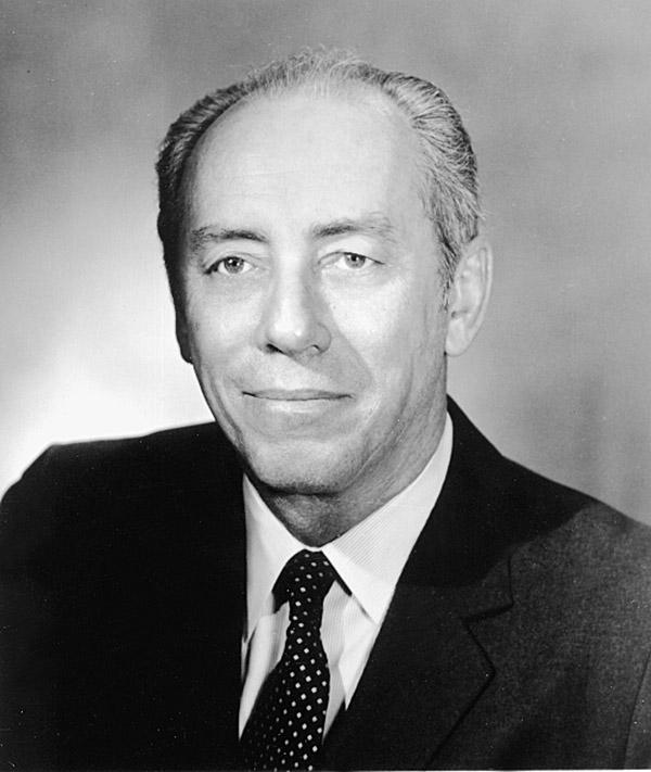 Obituary: Donald Lasater, former trustee, 90 - The Source - WashU