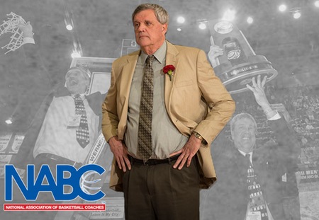 Edwards receives coaches award - The Source - WashU