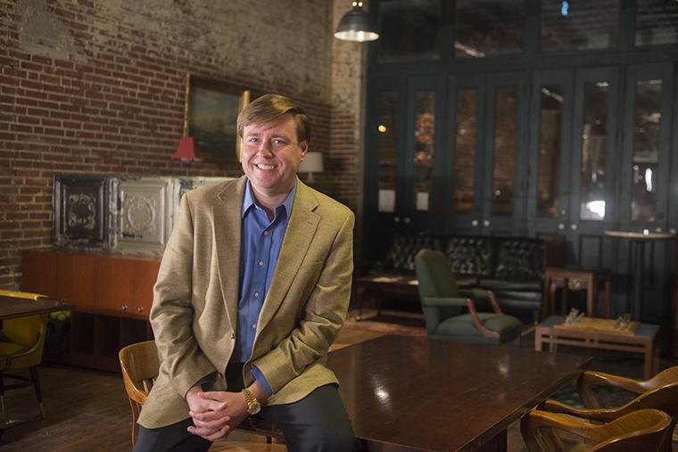 Holekamp family funds $1K grants for student startups - The Source - WashU