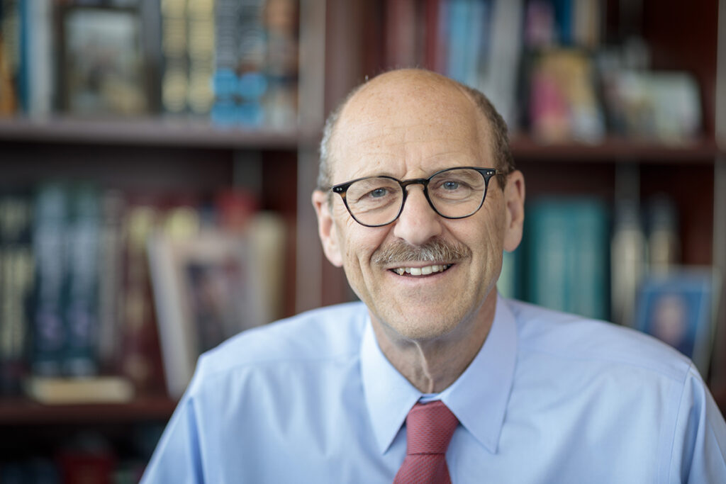 Perlmutter receives Spirit of Hope Award - The Source - WashU