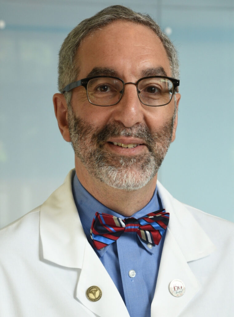 Gutmann receives Neuro-oncology Scientific Award - The Source - WashU