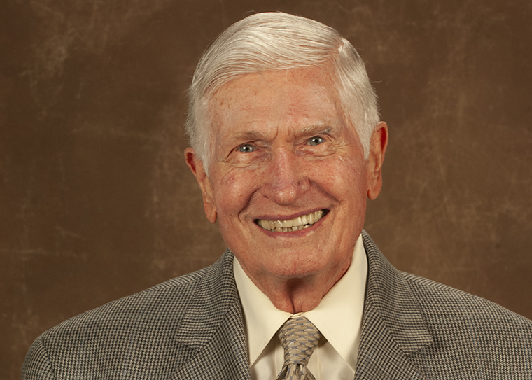 Obituary: Walter H. Lewis, professor emeritus in Arts & Sciences, 90 ...