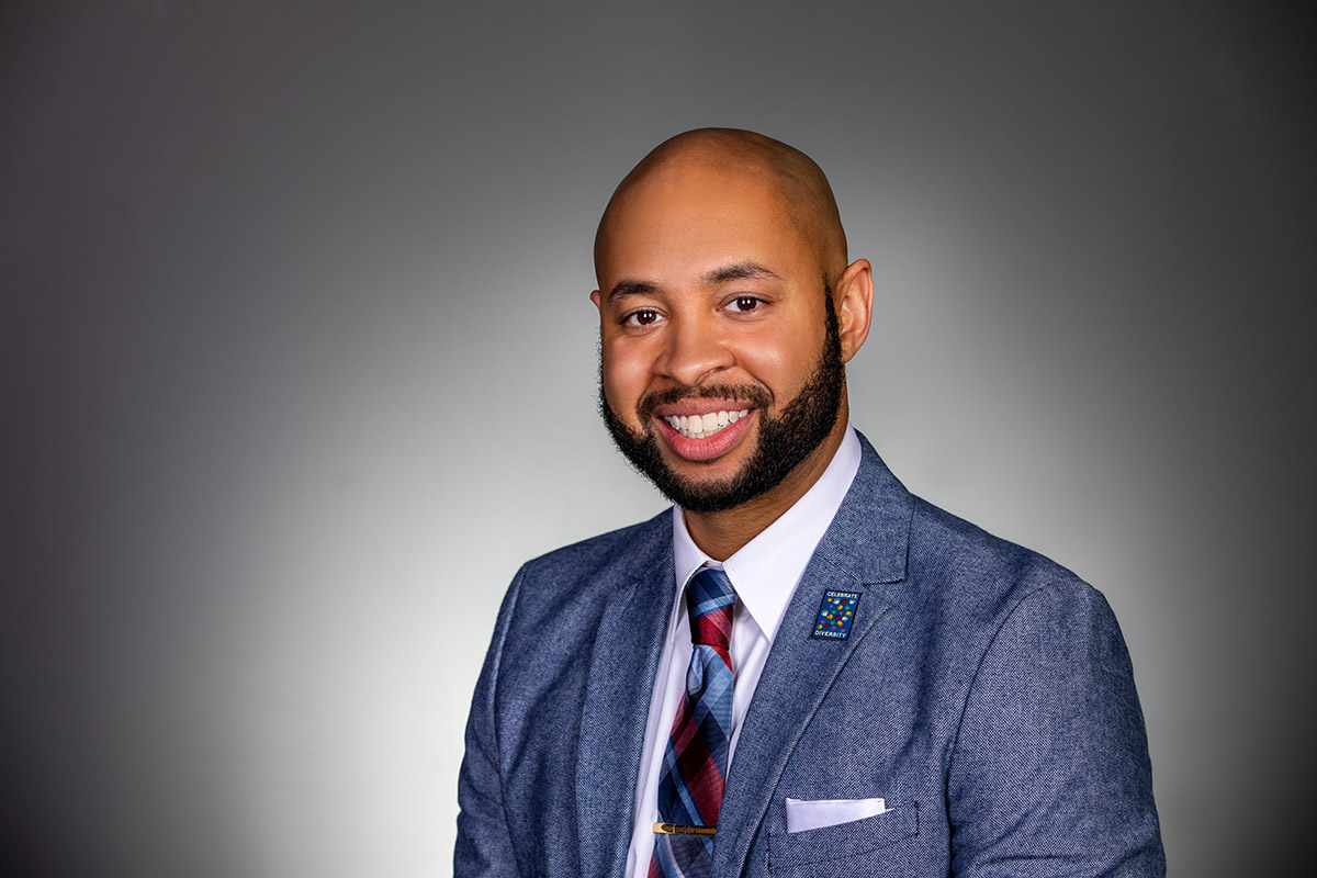 Spinks named Danforth Scholars director - The Source - WashU