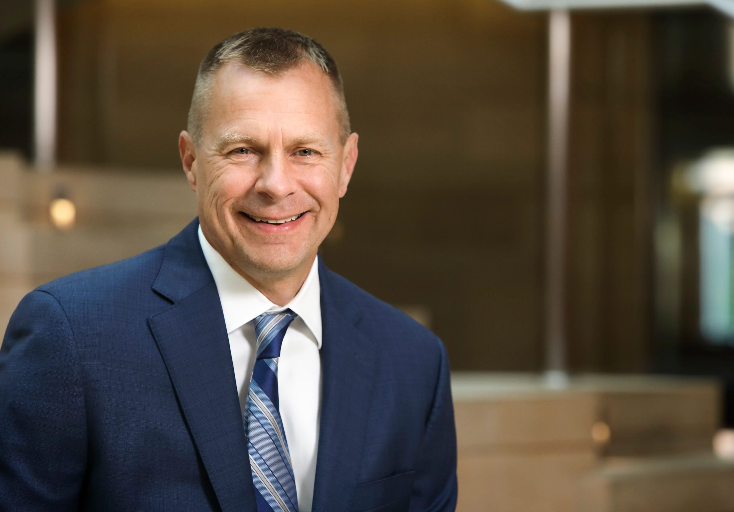 Dirks to assume leadership of Bauer Leadership Center, become senior ...