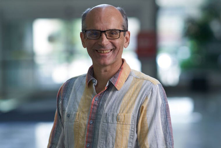 Holy awarded grant to study mouse pheromones - The Source - WashU