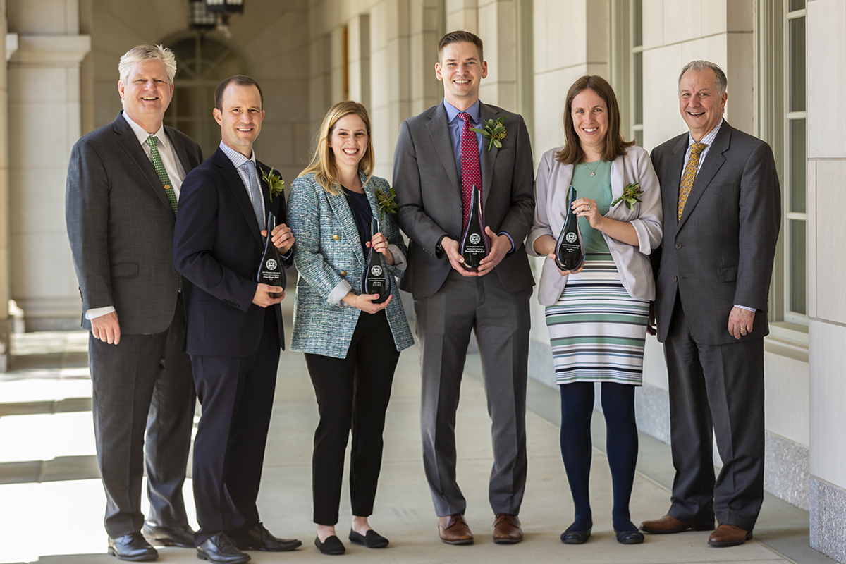 McKelvey Engineering presents alumni, dean's awards - The Source - WashU