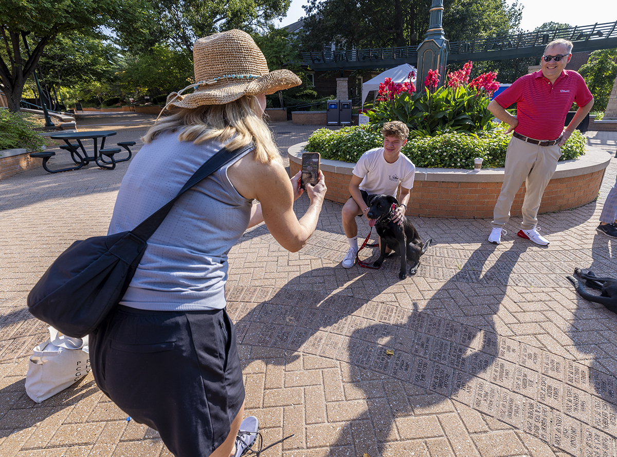 WashU welcomes Class of 2028 (and their families) - The Source - WashU