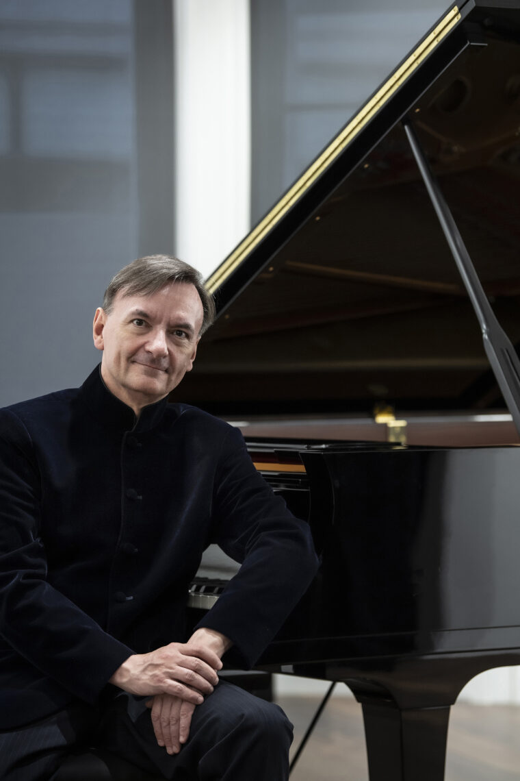 Great Artists Series welcomes Sir Stephen Hough - The Source - WashU